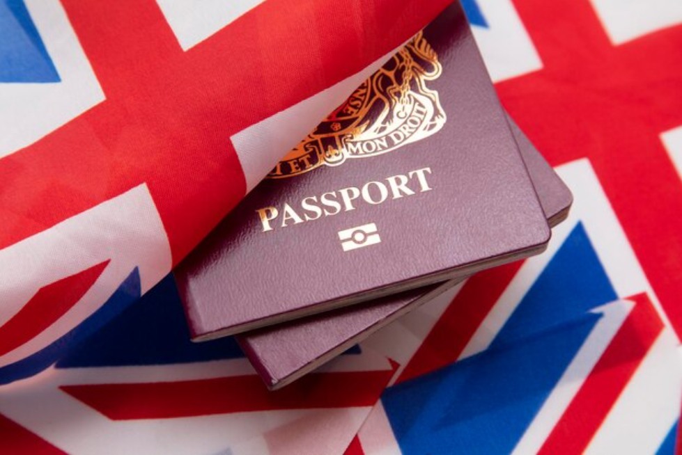 Using the UK Immigration ID Check App | Emigral