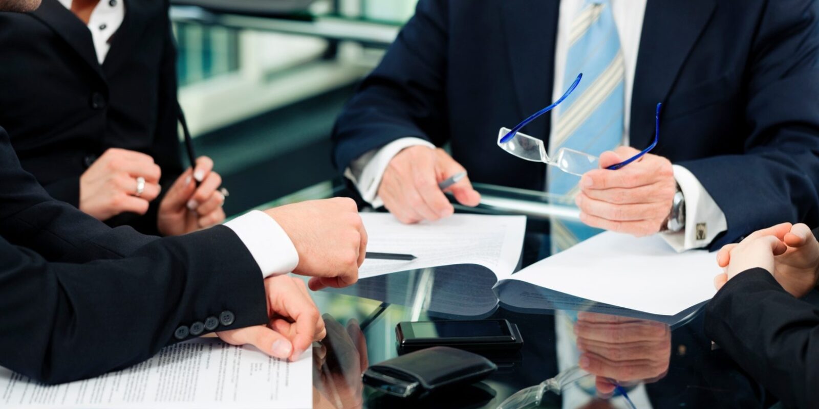 Using the UK Immigration ID Check App | Emigral